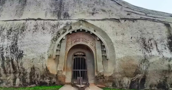 Barabar Caves Bihar: History, Architecture & Travel Guide