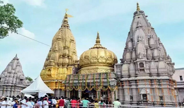 Kashi Vishwanath Temple: The Most Famous Place of Visit in Varanasi ...