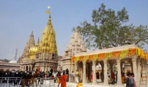 Kashi Vishwanath Temple: The Most Famous Place of Visit in Varanasi ...